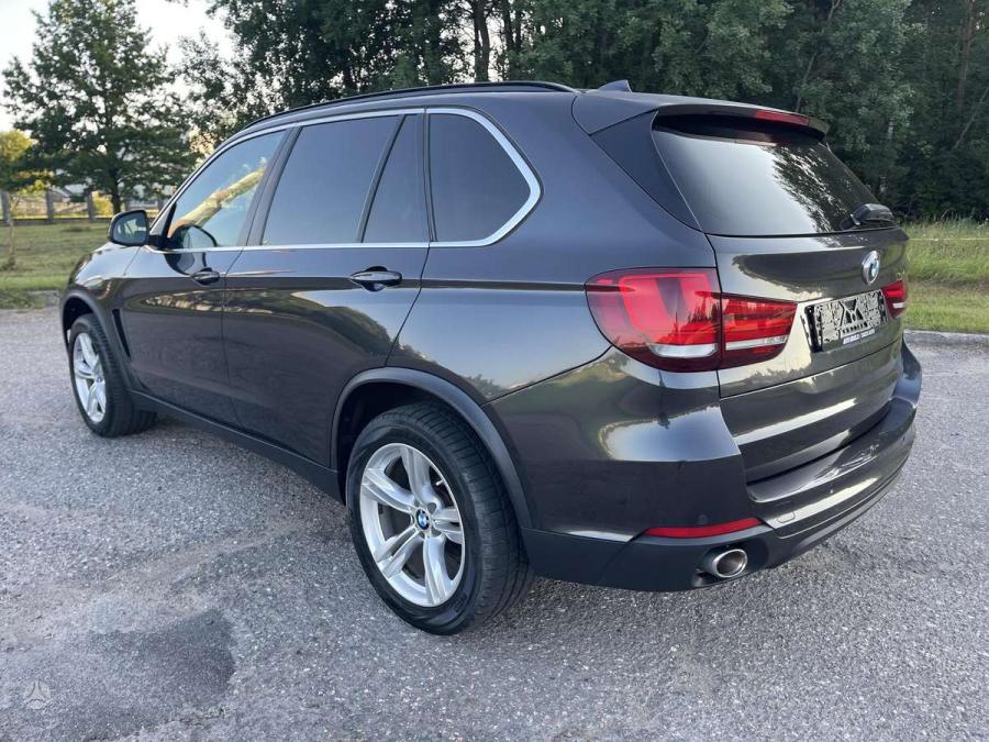 Pelēks BMW X5 2014 Kauņa, ar dzinēja tilpumu 2.99 L un nobraukumu 289 tūkst. km par 14250 €, foto 11 vietnē AUTOMOTO.COM.LV