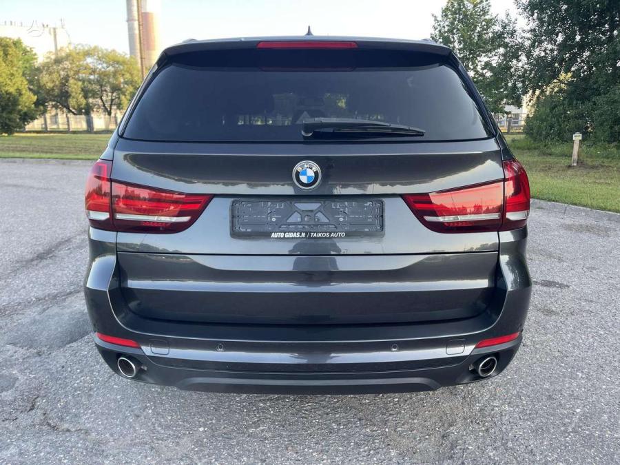 Pelēks BMW X5 2014 Kauņa, ar dzinēja tilpumu 2.99 L un nobraukumu 289 tūkst. km par 14250 €, foto 13 vietnē AUTOMOTO.COM.LV
