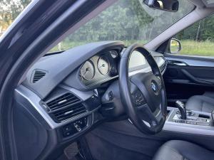 Pelēks BMW X5 2014 Kauņa, ar dzinēja tilpumu 2.99 L un nobraukumu 289 tūkst. km par 14250 €, foto 19 vietnē AUTOMOTO.COM.LV