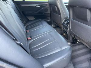 Pelēks BMW X5 2014 Kauņa, ar dzinēja tilpumu 2.99 L un nobraukumu 289 tūkst. km par 14250 €, foto 27 vietnē AUTOMOTO.COM.LV