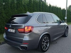 Pelēks BMW X5 2014 Viļņa, ar dzinēja tilpumu 2.98 L un nobraukumu 186 tūkst. km par 14700 €, foto 5 vietnē AUTOMOTO.COM.LV