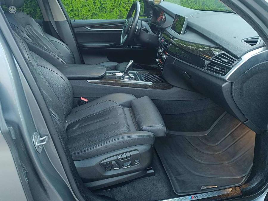 Pelēks BMW X5 2014 Viļņa, ar dzinēja tilpumu 2.98 L un nobraukumu 186 tūkst. km par 14700 €, foto 11 vietnē AUTOMOTO.COM.LV