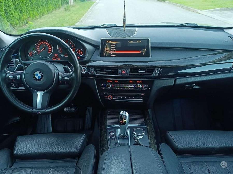 Pelēks BMW X5 2014 Viļņa, ar dzinēja tilpumu 2.98 L un nobraukumu 186 tūkst. km par 14700 €, foto 12 vietnē AUTOMOTO.COM.LV