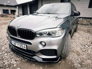 Grey BMW X5 2014 in Gargzdai, with an engine capacity of 2.99 L and mileage of 330 thousand km for 17800 €, photo  on AUTOMOTO.COM.LV