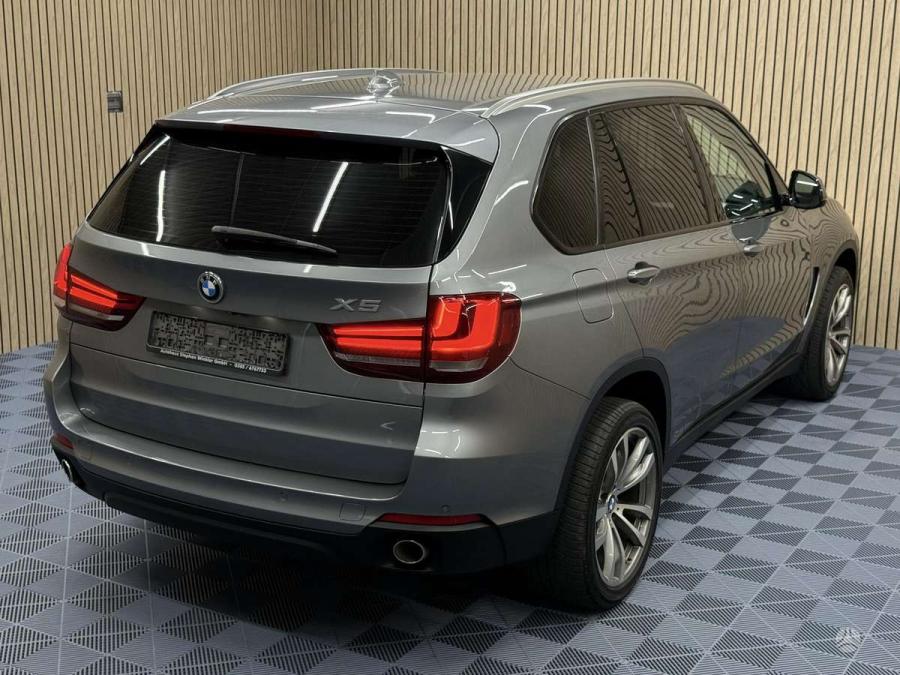 Pelēks BMW X5 2014 Marijampole, ar dzinēja tilpumu 2.99 L un nobraukumu 171 tūkst. km par 18750 €, foto 12 vietnē AUTOMOTO.COM.LV