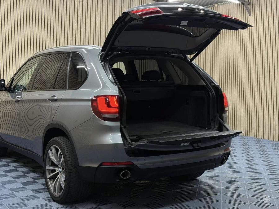 Pelēks BMW X5 2014 Marijampole, ar dzinēja tilpumu 2.99 L un nobraukumu 171 tūkst. km par 18750 €, foto 13 vietnē AUTOMOTO.COM.LV