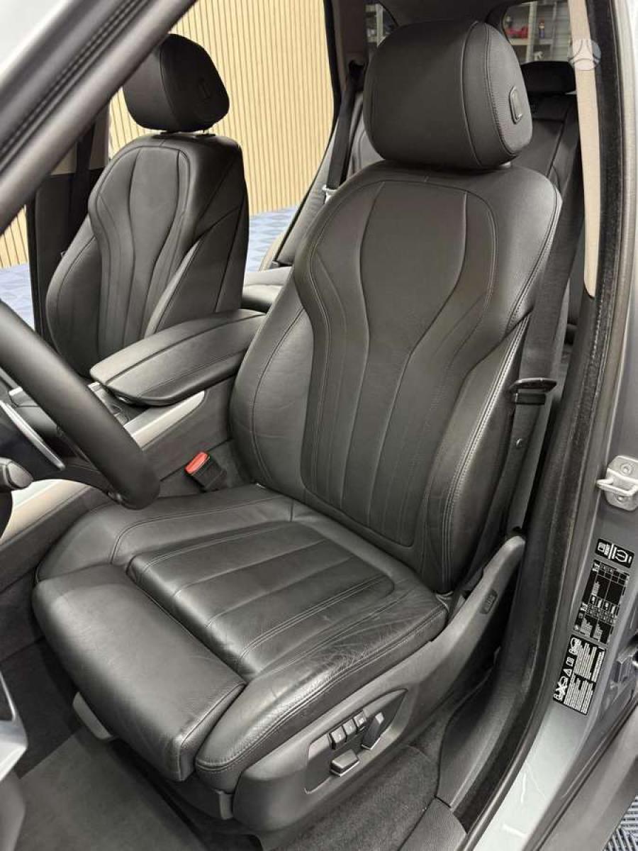 Pelēks BMW X5 2014 Marijampole, ar dzinēja tilpumu 2.99 L un nobraukumu 171 tūkst. km par 18750 €, foto 20 vietnē AUTOMOTO.COM.LV