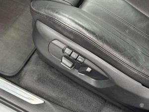 Pelēks BMW X5 2014 Marijampole, ar dzinēja tilpumu 2.99 L un nobraukumu 171 tūkst. km par 18750 €, foto 21 vietnē AUTOMOTO.COM.LV