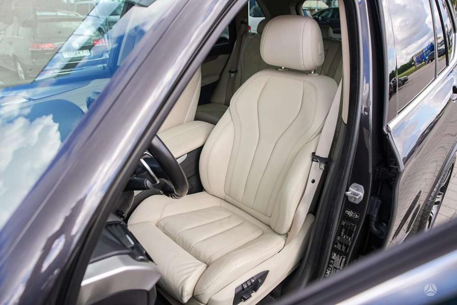 Pelēks BMW X5 2014 Marijampole, ar dzinēja tilpumu 2.99 L un nobraukumu 292 tūkst. km par 15950 €, foto 27 vietnē AUTOMOTO.COM.LV