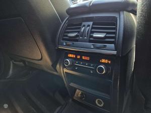 Grey BMW X5 2014 in Utena, with an engine capacity of 2.99 L and mileage of 280 thousand km for 14990 €, photo 19 on AUTOMOTO.COM.LV