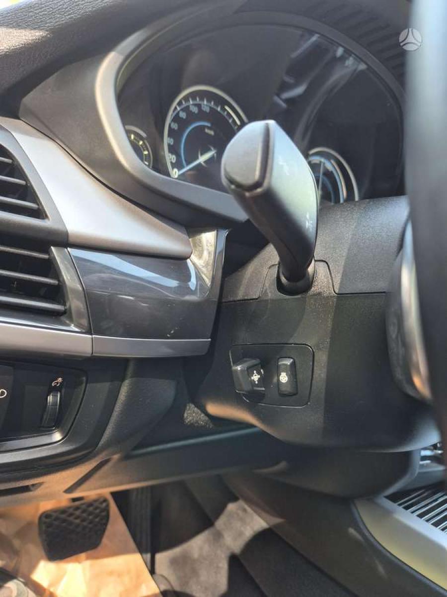 Grey BMW X5 2014 in Utena, with an engine capacity of 2.99 L and mileage of 280 thousand km for 14990 €, photo 29 on AUTOMOTO.COM.LV