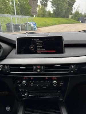 Pelēks BMW X5 2014 Alīta, ar dzinēja tilpumu 3.00 L un nobraukumu 271 tūkst. km par 13100 €, foto 14 vietnē AUTOMOTO.COM.LV