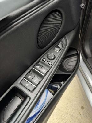 Pelēks BMW X5 2014 Alīta, ar dzinēja tilpumu 3.00 L un nobraukumu 271 tūkst. km par 13100 €, foto 24 vietnē AUTOMOTO.COM.LV