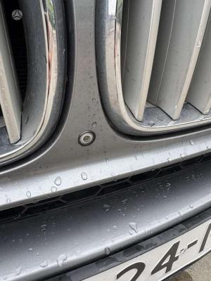 Pelēks BMW X5 2014 Alīta, ar dzinēja tilpumu 3.00 L un nobraukumu 271 tūkst. km par 13100 €, foto 34 vietnē AUTOMOTO.COM.LV