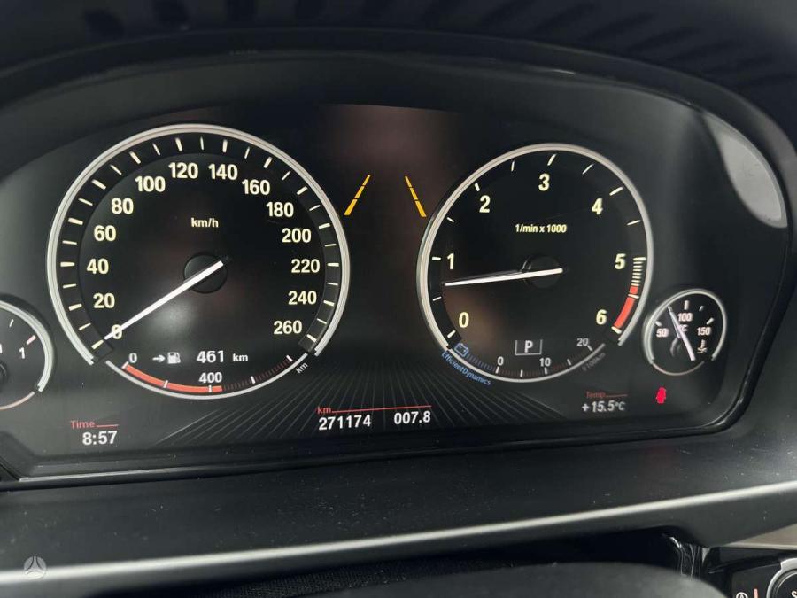 Pelēks BMW X5 2014 Alīta, ar dzinēja tilpumu 3.00 L un nobraukumu 271 tūkst. km par 13100 €, foto 42 vietnē AUTOMOTO.COM.LV
