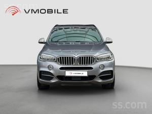 Grey BMW X5 2014 in Riga, with an engine capacity of 3.00 L and mileage of 221 thousand km for 18990 €, photo 4 on AUTOMOTO.COM.LV