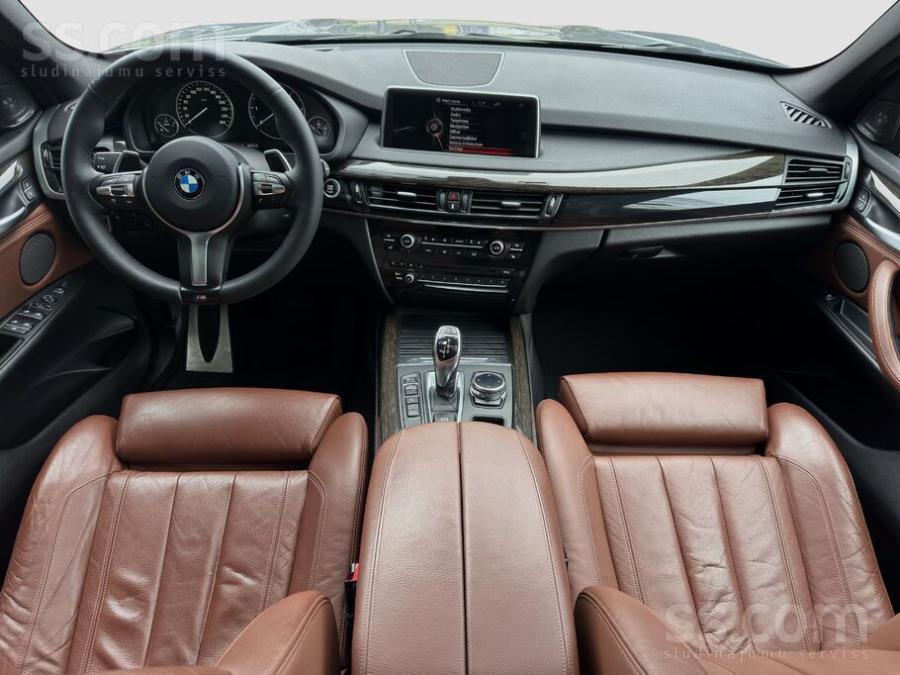 Grey BMW X5 2014 in Riga, with an engine capacity of 3.00 L and mileage of 221 thousand km for 18990 €, photo 8 on AUTOMOTO.COM.LV