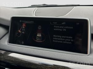 Grey BMW X5 2014 in Riga, with an engine capacity of 3.00 L and mileage of 221 thousand km for 18990 €, photo 13 on AUTOMOTO.COM.LV