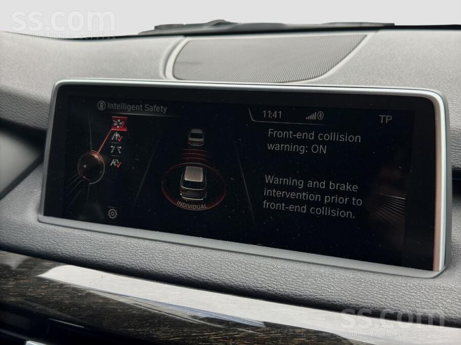 Grey BMW X5 2014 in Riga, with an engine capacity of 3.00 L and mileage of 221 thousand km for 18990 €, photo 13 on AUTOMOTO.COM.LV