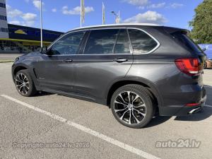 Grey BMW X5 2014 in Tallinn, with an engine capacity of 3.00 L and mileage of 233 thousand km for 23000 €, photo 3 on AUTOMOTO.COM.LV