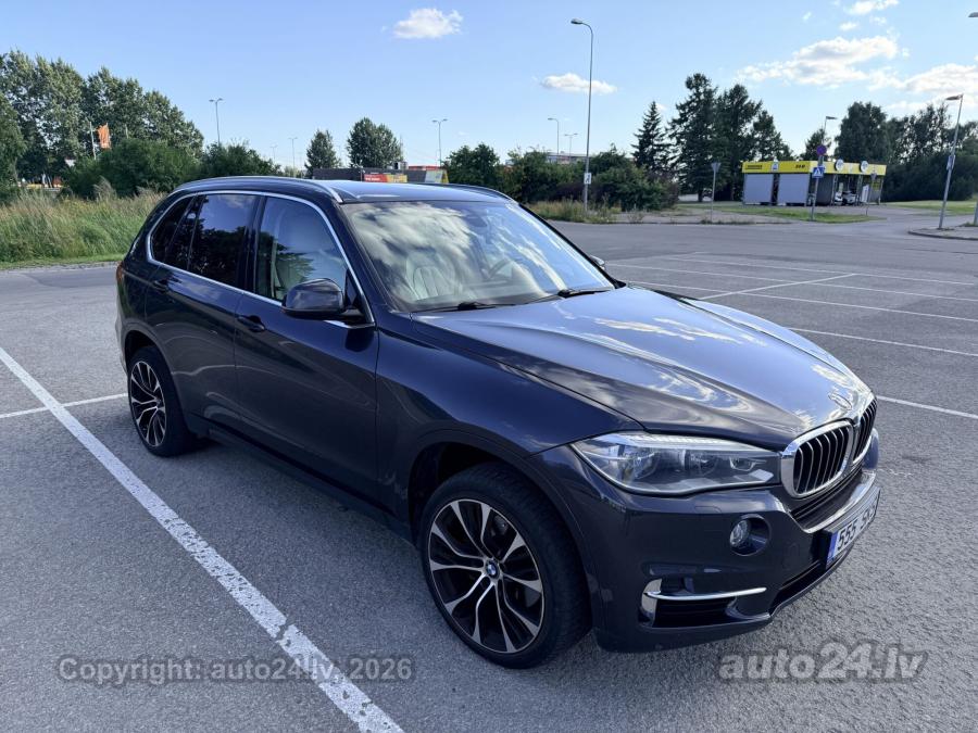 Grey BMW X5 2014 in Tallinn, with an engine capacity of 3.00 L and mileage of 233 thousand km for 23000 €, photo 6 on AUTOMOTO.COM.LV