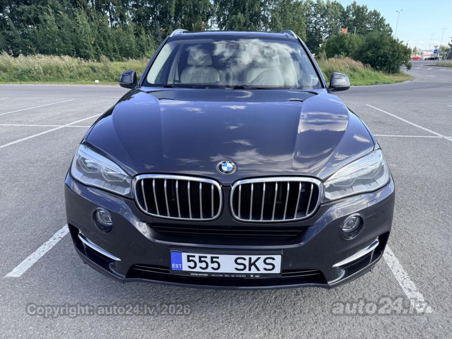 Grey BMW X5 2014 in Tallinn, with an engine capacity of 3.00 L and mileage of 233 thousand km for 23000 €, photo 7 on AUTOMOTO.COM.LV