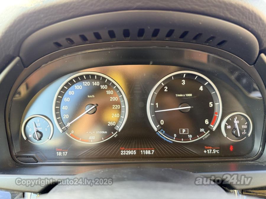 Grey BMW X5 2014 in Tallinn, with an engine capacity of 3.00 L and mileage of 233 thousand km for 23000 €, photo 14 on AUTOMOTO.COM.LV