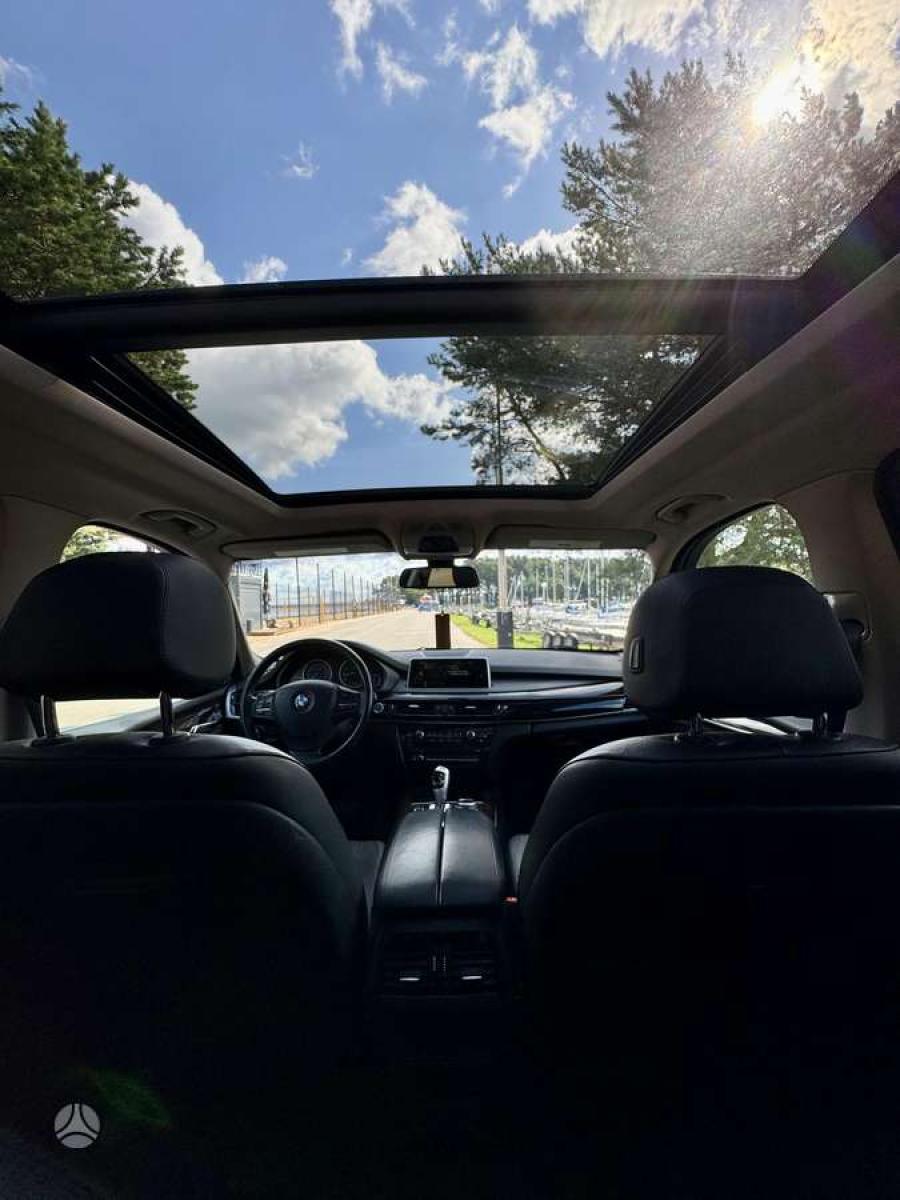 Pelēks BMW X5 2014 Kauņa, ar dzinēja tilpumu 2.98 L un nobraukumu 334 tūkst. km par 9999 €, foto 11 vietnē AUTOMOTO.COM.LV