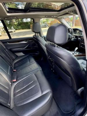 Pelēks BMW X5 2014 Kauņa, ar dzinēja tilpumu 2.98 L un nobraukumu 334 tūkst. km par 9999 €, foto 13 vietnē AUTOMOTO.COM.LV