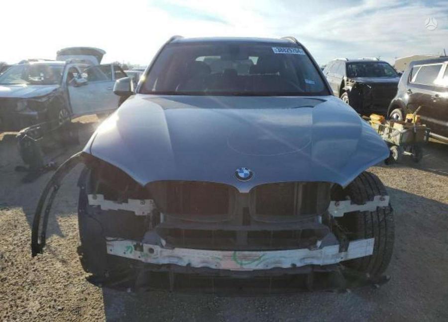 Pelēks BMW X5 2014 Kauņa, ar dzinēja tilpumu 2.98 L un nobraukumu 334 tūkst. km par 9999 €, foto 23 vietnē AUTOMOTO.COM.LV