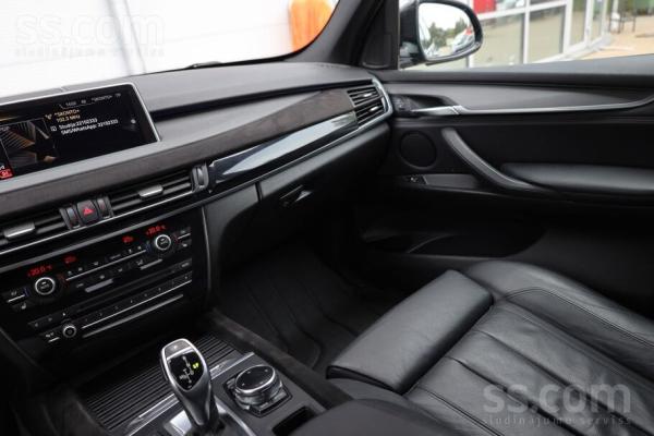 БМВ Х5 2014 в Рига на AUTOMOTO.COM.LV Серый БМВ Х5 2014 в Рига, объемом двигателя 3.00 л и пробегом 330 тыс. км за 17995 €, фото 10 на AUTOMOTO.COM.LV