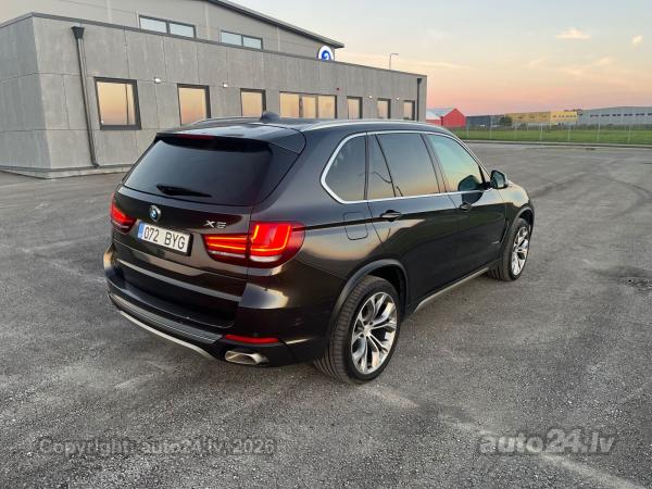 Pelēks BMW X5 2014 Tallina, ar dzinēja tilpumu 3.00 L un nobraukumu 253 tūkst. km par 22000 €, foto 3 vietnē AUTOMOTO.COM.LV