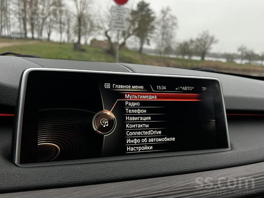 Grey BMW X5 2015 in Riga, with an engine capacity of 3.00 L and mileage of 0 thousand km for 20900 €, photo 14 on AUTOMOTO.COM.LV