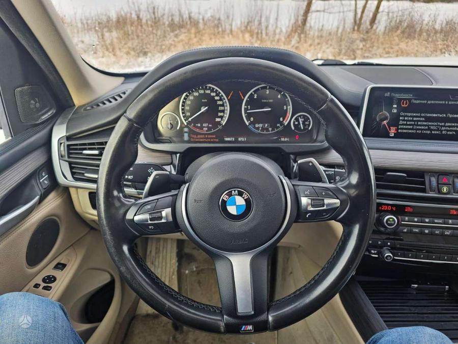 Pelēks BMW X5 2015 Tauragė, ar dzinēja tilpumu 2.99 L un nobraukumu 196 tūkst. km par 17300 €, foto 11 vietnē AUTOMOTO.COM.LV
