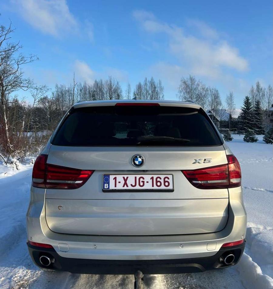 Pelēks BMW X5 2015 Utena, ar dzinēja tilpumu 2.00 L un nobraukumu 297 tūkst. km par 16700 €, foto 7 vietnē AUTOMOTO.COM.LV