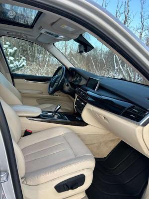 Pelēks BMW X5 2015 Utena, ar dzinēja tilpumu 2.00 L un nobraukumu 297 tūkst. km par 16700 €, foto 17 vietnē AUTOMOTO.COM.LV