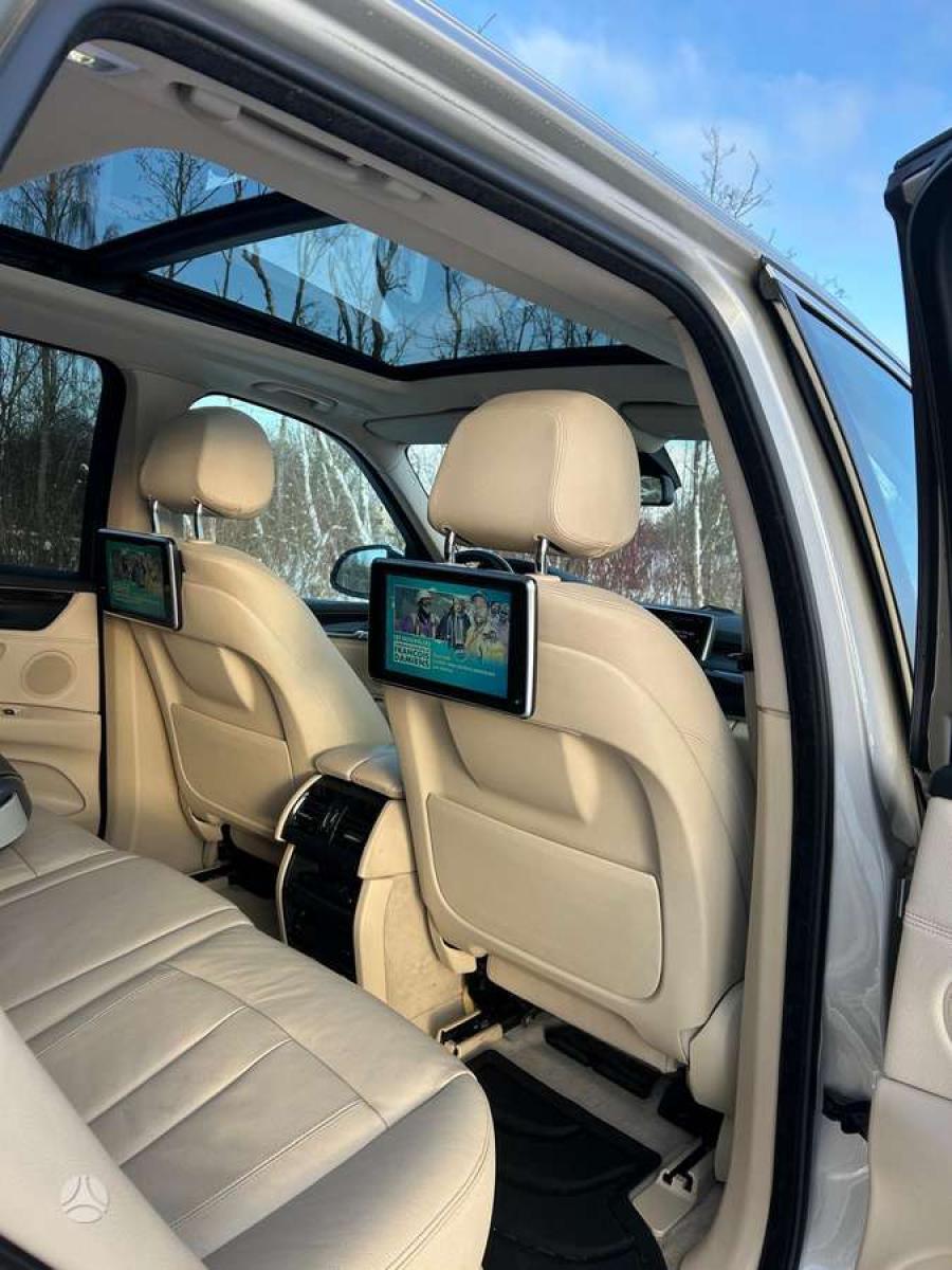 Pelēks BMW X5 2015 Utena, ar dzinēja tilpumu 2.00 L un nobraukumu 297 tūkst. km par 16700 €, foto 20 vietnē AUTOMOTO.COM.LV