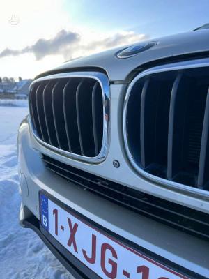 Pelēks BMW X5 2015 Utena, ar dzinēja tilpumu 2.00 L un nobraukumu 297 tūkst. km par 16700 €, foto 24 vietnē AUTOMOTO.COM.LV