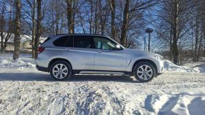 Pelēks BMW X5 2015 Klaipėda, ar dzinēja tilpumu 2.00 L un nobraukumu 135 tūkst. km par 17700 €, foto 2 vietnē AUTOMOTO.COM.LV