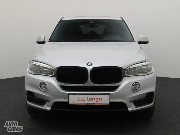Pelēks BMW X5 2015 Viļņa, ar dzinēja tilpumu 3.00 L un nobraukumu 286 tūkst. km par 17399 €, foto 3 vietnē AUTOMOTO.COM.LV