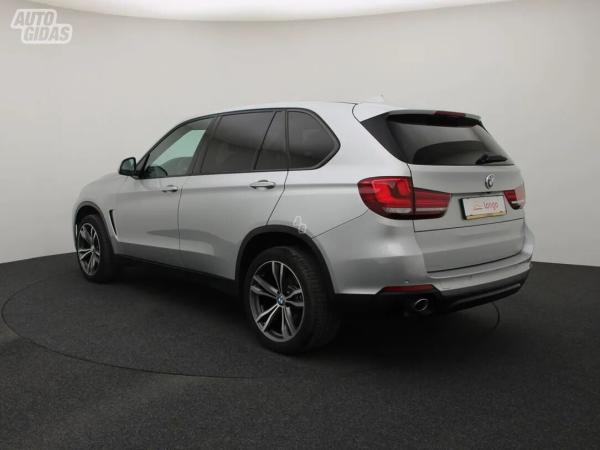 Pelēks BMW X5 2015 Viļņa, ar dzinēja tilpumu 3.00 L un nobraukumu 286 tūkst. km par 17399 €, foto 7 vietnē AUTOMOTO.COM.LV