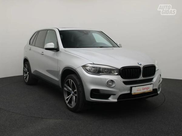 Pelēks BMW X5 2015 Viļņa, ar dzinēja tilpumu 3.00 L un nobraukumu 286 tūkst. km par 17399 €, foto 10 vietnē AUTOMOTO.COM.LV
