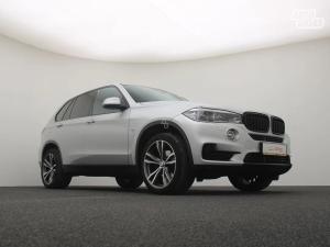 Grey BMW X5 2015 in Vilnius, with an engine capacity of 3.00 L and mileage of 286 thousand km for 17399 €, photo 11 on AUTOMOTO.COM.LV