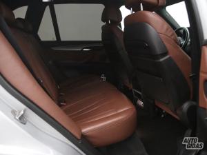 Pelēks BMW X5 2015 Viļņa, ar dzinēja tilpumu 3.00 L un nobraukumu 286 tūkst. km par 17399 €, foto 15 vietnē AUTOMOTO.COM.LV