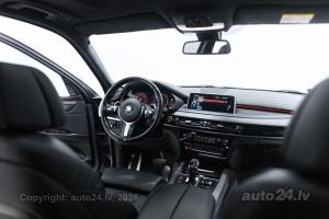 Grey BMW X5 2015 in Tallinn, with an engine capacity of 3.00 L and mileage of 278 thousand km for 18990 €, photo 15 on AUTOMOTO.COM.LV
