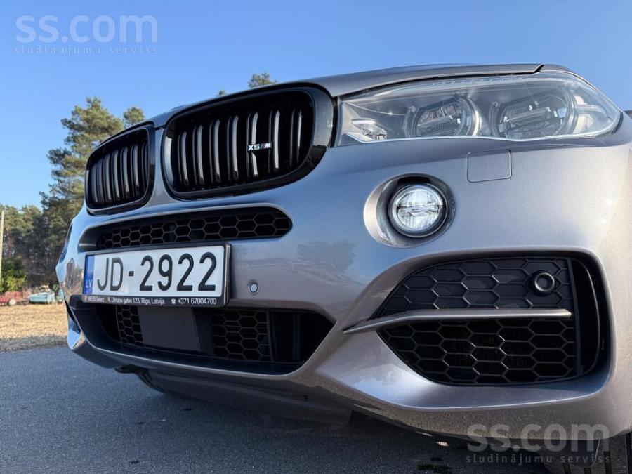 Grey BMW X5 2015 in Riga, with an engine capacity of 3.00 L and mileage of 207 thousand km for 22500 €, photo 13 on AUTOMOTO.COM.LV