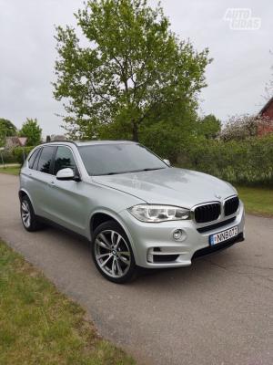 Grey BMW X5 2015 in Silute, with an engine capacity of 3.00 L and mileage of 252 thousand km for 16000 €, photo 5 on AUTOMOTO.COM.LV