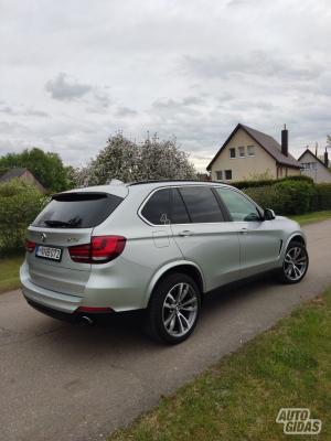 Grey BMW X5 2015 in Silute, with an engine capacity of 3.00 L and mileage of 252 thousand km for 16000 €, photo 6 on AUTOMOTO.COM.LV