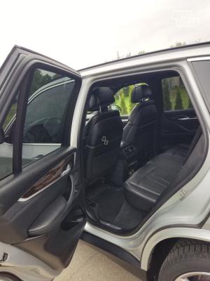 Grey BMW X5 2015 in Silute, with an engine capacity of 3.00 L and mileage of 252 thousand km for 16000 €, photo 11 on AUTOMOTO.COM.LV