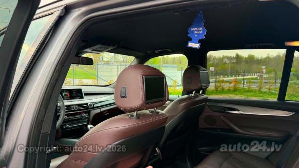 Серый БМВ Х5 2015 в Таллин, объемом двигателя 3.00 л и пробегом 312 тыс. км за 22000 €, фото 2 на AUTOMOTO.COM.LV